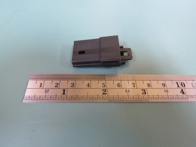 Delphi 12092163 Qty of 85 per Lot CONNECTOER 4 WAY BLACK METRI-PACK 150 ...